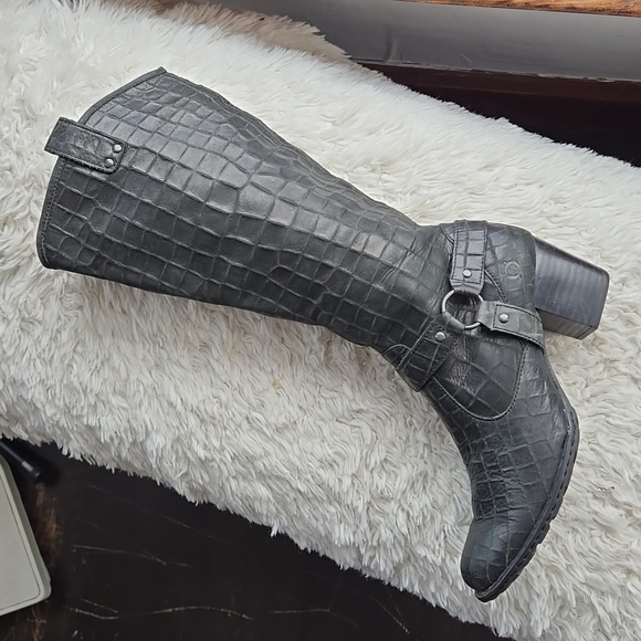 Born | Shoes | Born Crocodile Embossed Leather Harness Boots Eu 45 ...